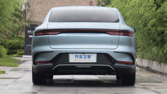 BYD launched new Han DM-i and DM-p PHEV sedans. Price starts at 27,000 USD