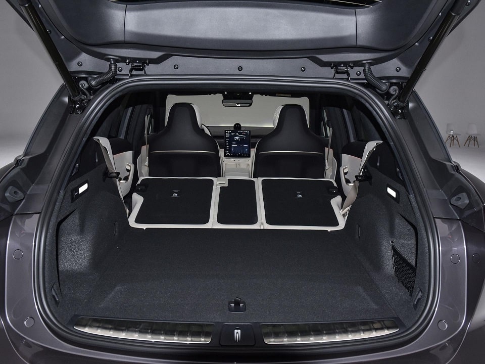 Nio launched the 2023 ES6 SUV, for 52,200 USD. 150 kWh semi-solid ...