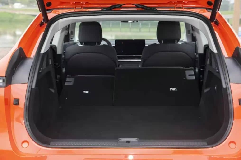 XPeng G6 electric coupe SUV launched with 800V fast-charging, price ...