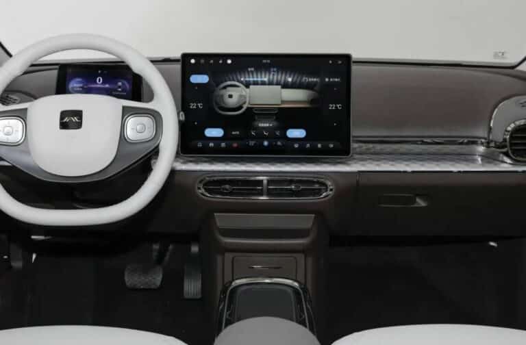 Rivals Wuling Bingo, JAC Yiwei 3 EV launched with 505 km range, price ...