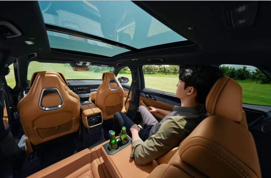 Lynk & Co 09 five-seater SUV official pics revealed, available in ICE ...