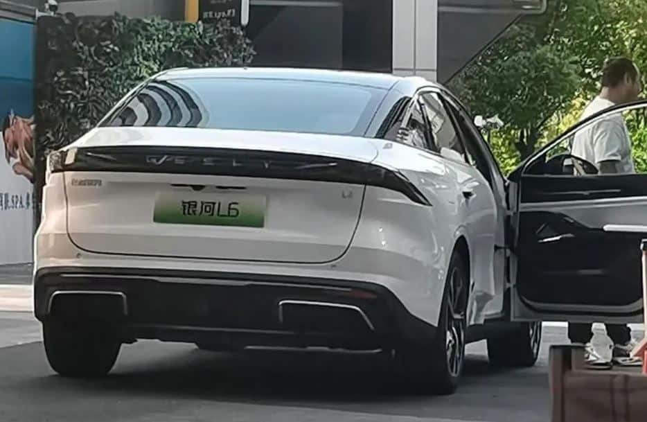 Geely's Galaxy L6 sedan to unveil on June 15, may have up to 1,300km range