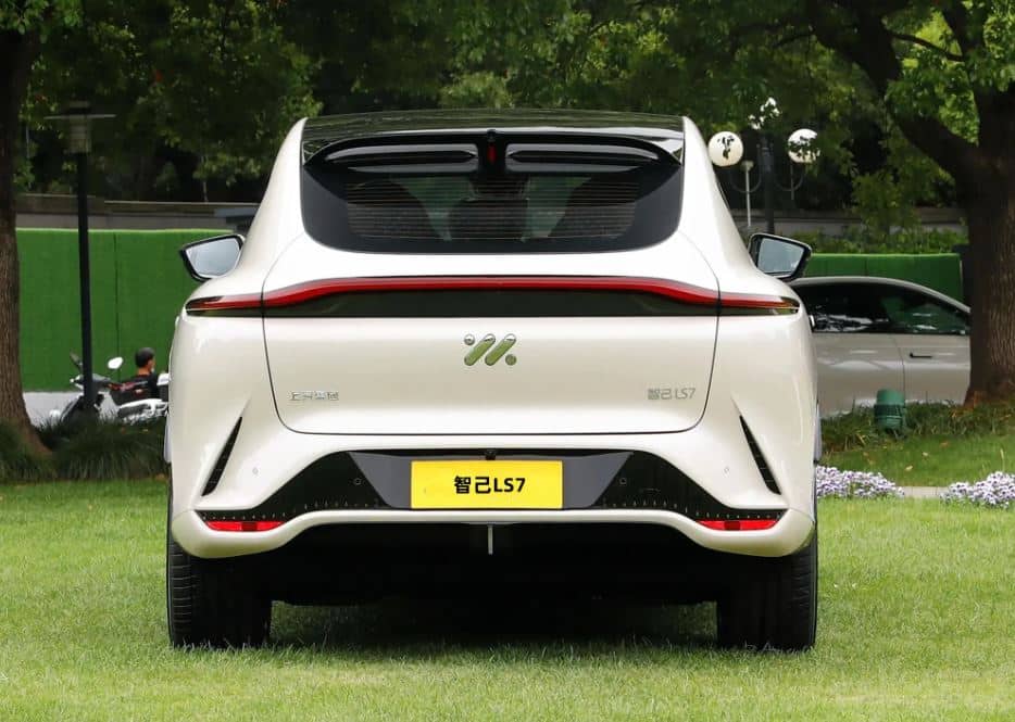 IM LS7 City Are compatible electrical SUV introduced with AI cockpit, worth begins at 40,500 USD ...