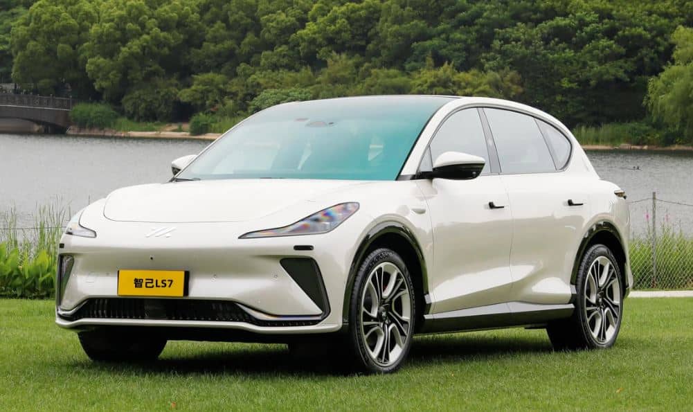 IM LS7 Urban Fit electric SUV launched with AI cockpit, price starts at ...