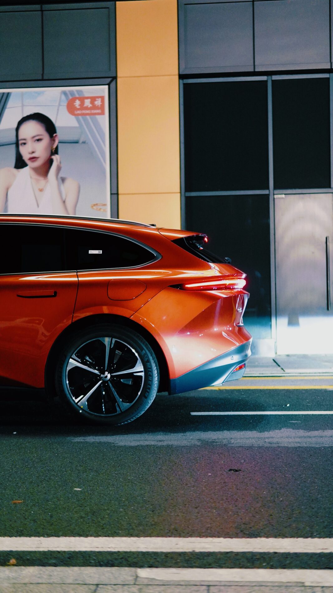 Nio ET5 Touring hits delivery centers in China. Officially launch on June 15