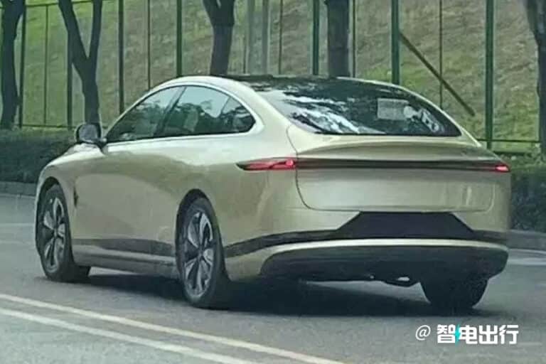 Changan Qiyuan A07 EV spy shots exposed in China. To compete with ID.7 and Model 3