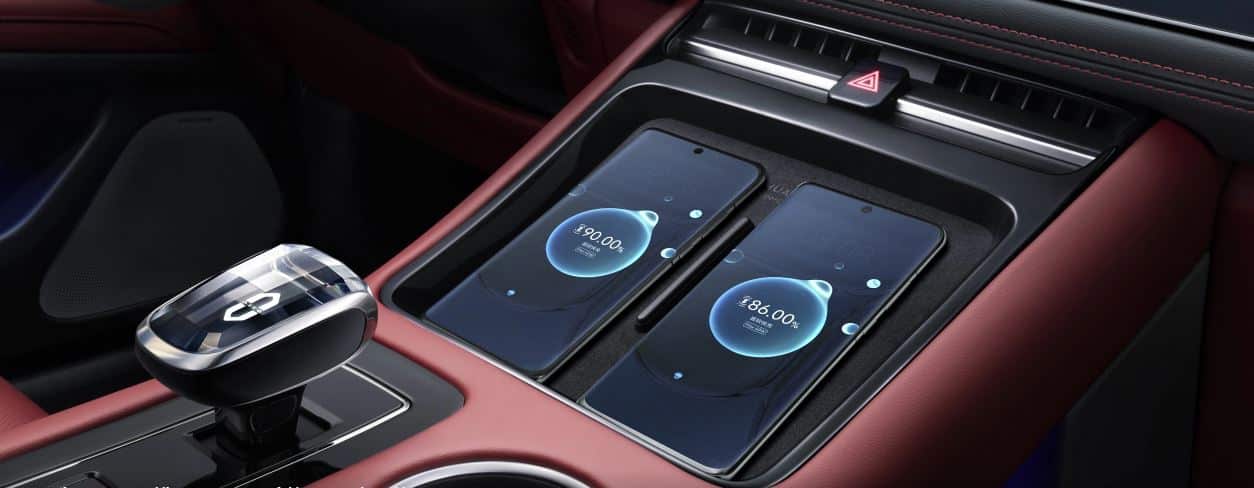 Huawei's new AITO M5 SUV with 1,455 km range starts pre-sale at 35,800 USD