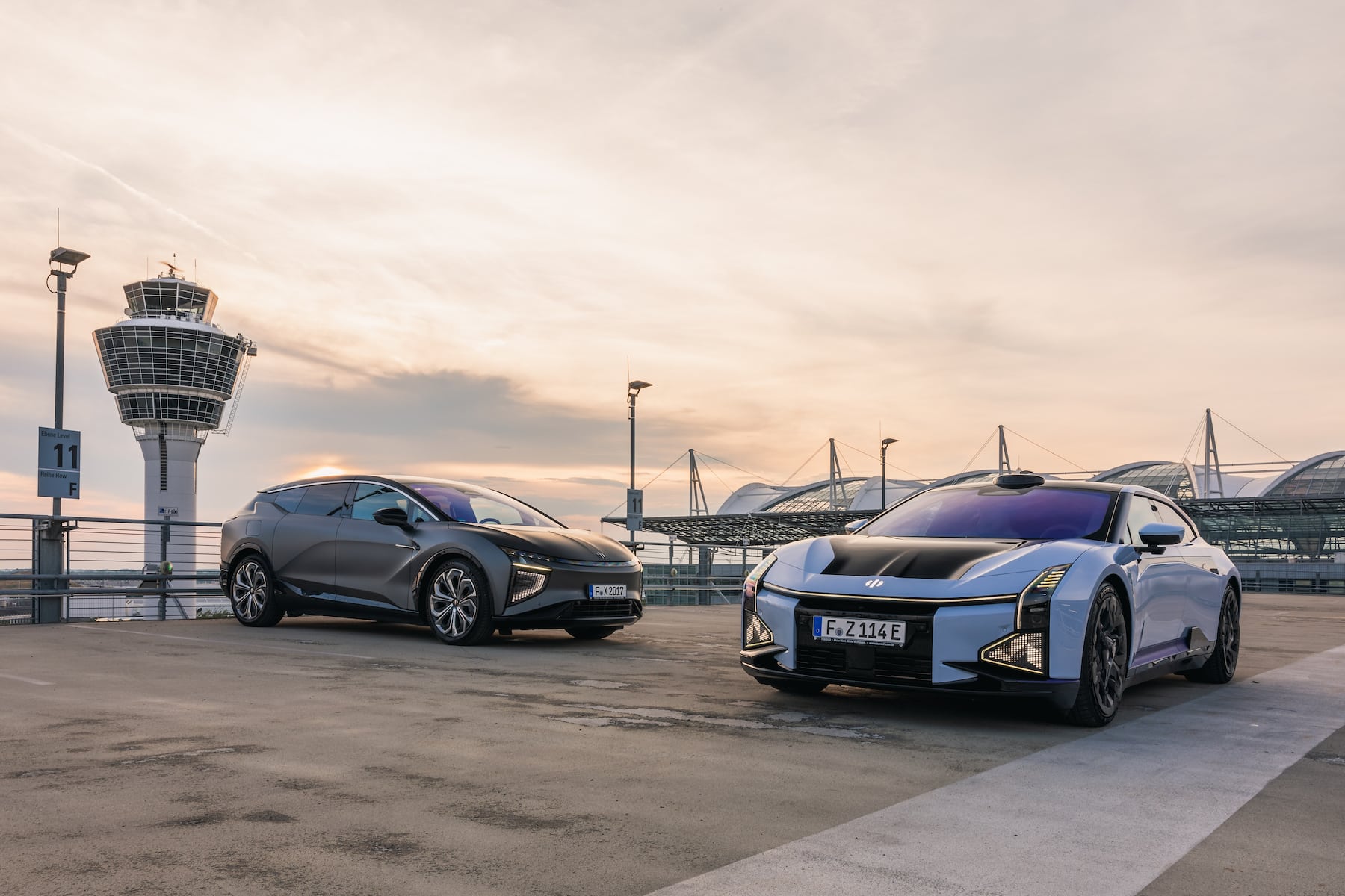 HiPhi Y electric SUV to launch on July 15 for 52,200 USD. Nio ES6 ...