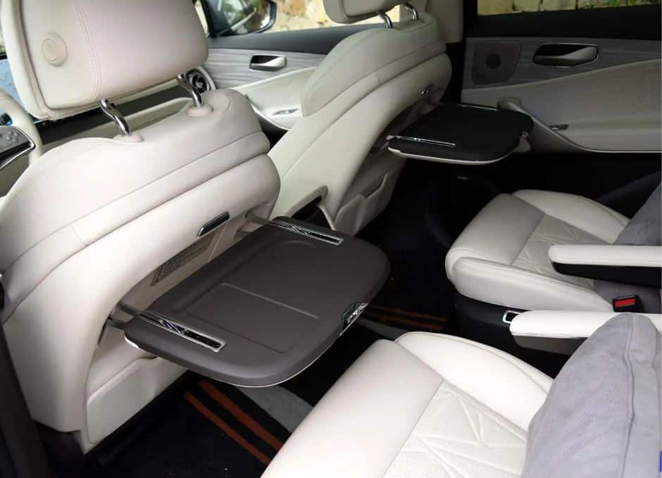 BYD's Denza N8 SUV debuted in China, available in BEV and PHEV