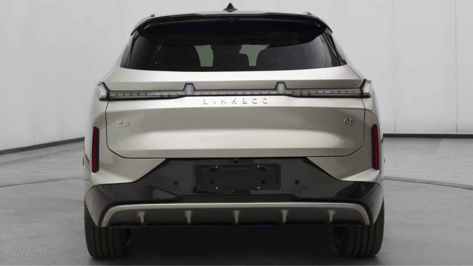 Follow the AITO path. Lynk & Co 08 from Geely hits Meizu stores in China