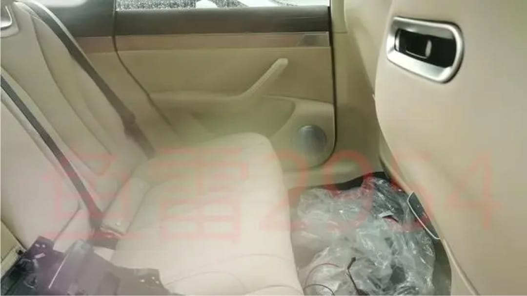 LiDAR and 700-km range. AITO EH3 sedan from Chery and Huawei spotted