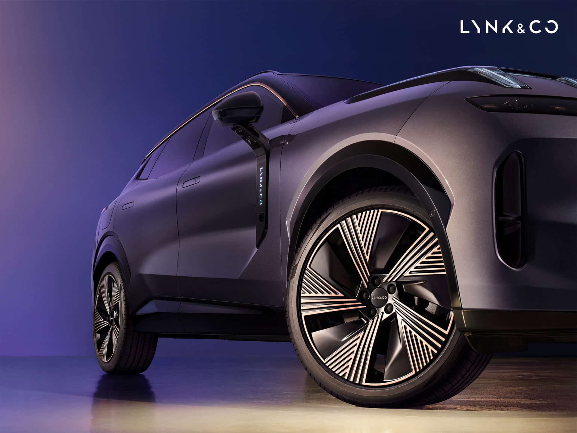 Lynk & Co 08 EM-P PHEV SUV started pre-sales in China for 30,400 USD