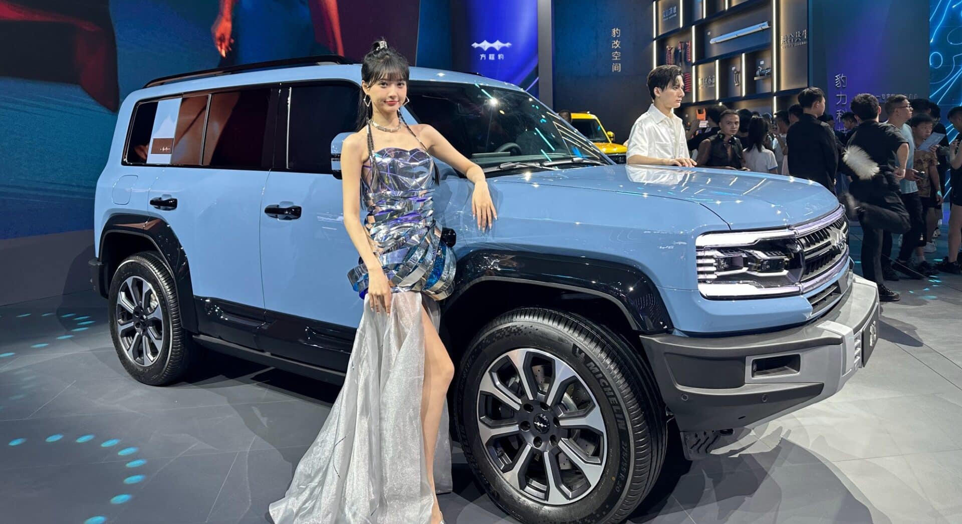 BYD's Fang Cheng Bao Leopard 5 (Bao 5) off-roader starts pre-sale, cheaper than expected