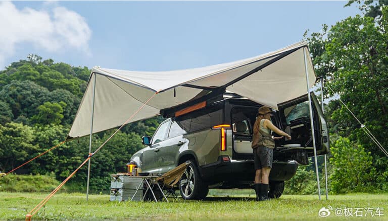 Six seats and 1115-km range. BAW Stone 01 revealed in official images