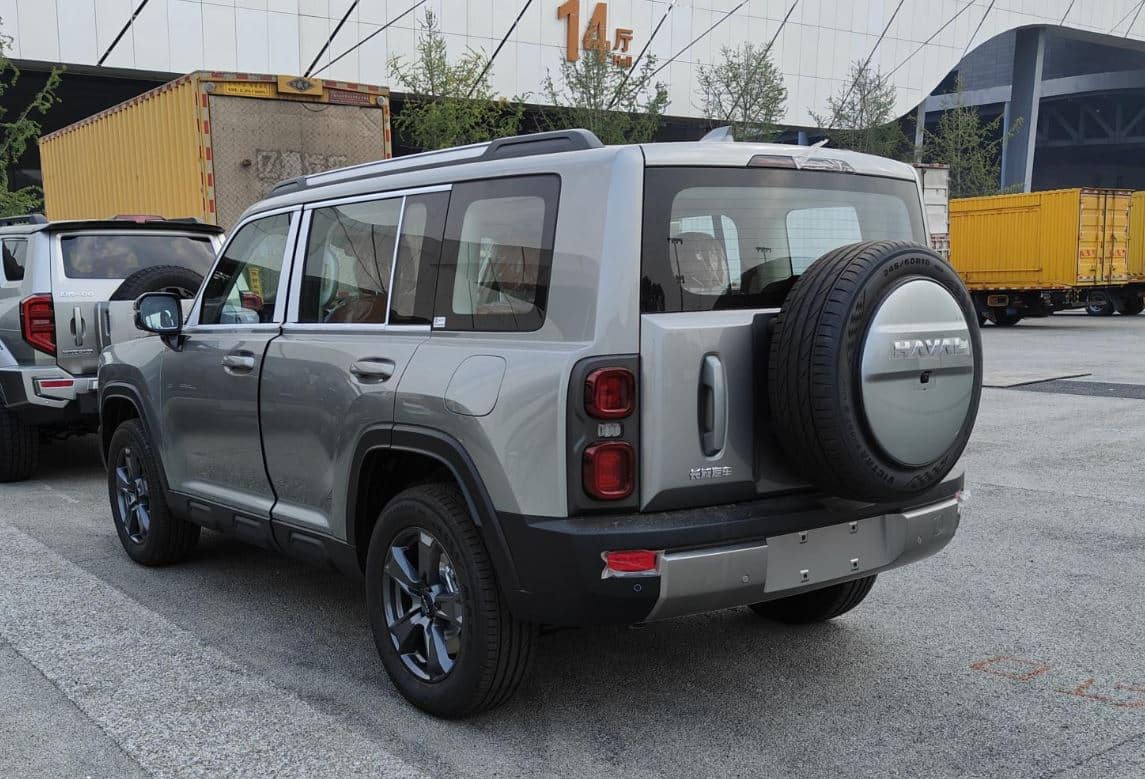 Haval Raptor light off-road SUV at 2023 Chengdu Auto Show, offers 102km ...