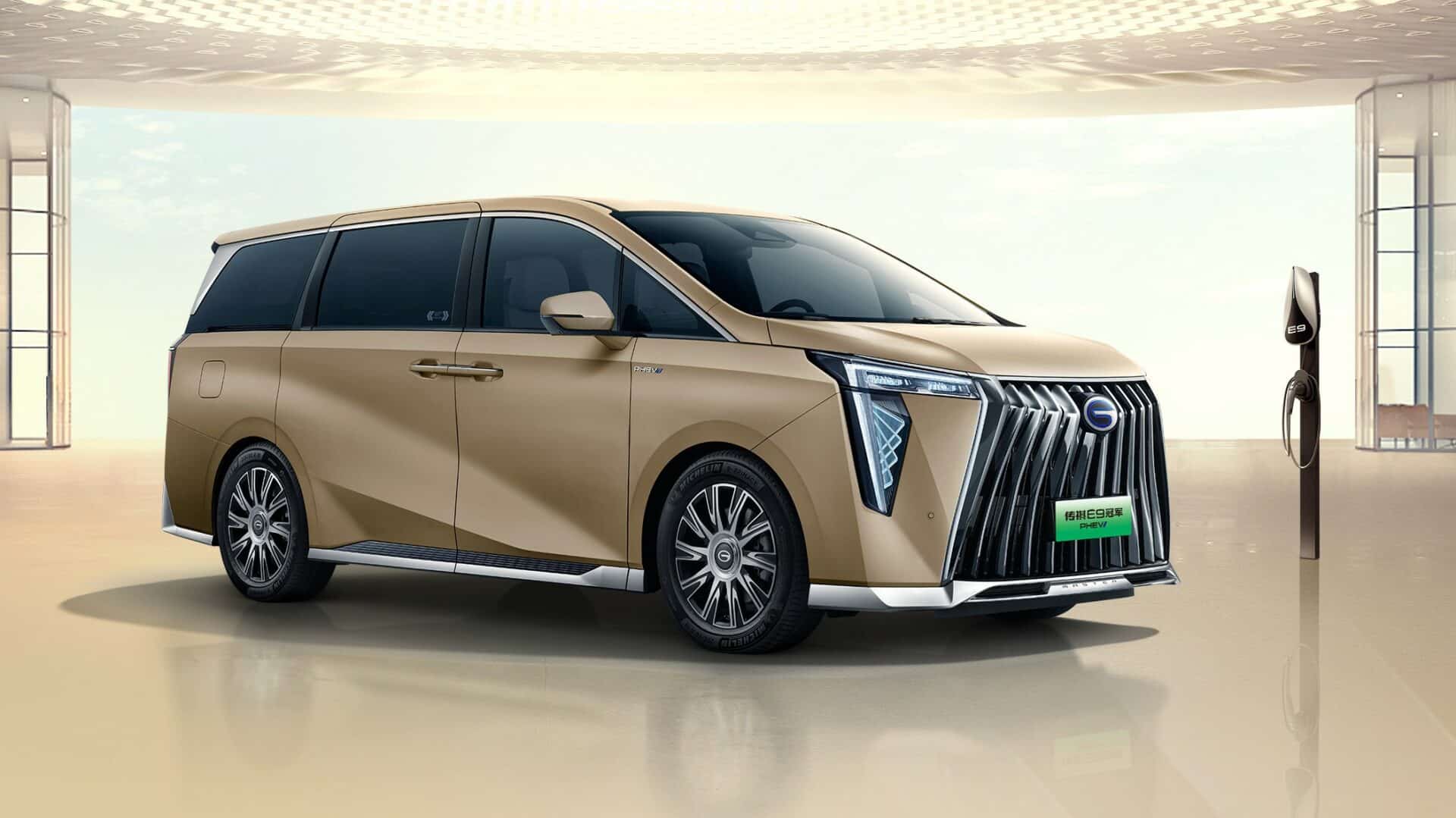 GAC Trumpchi E9 Champion Edition PHEV MPV launched in China