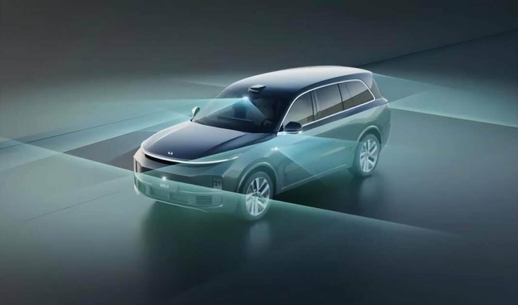 Li Auto L9 Pro EREV SUV launched in China for 59,860 USD. Price sliced 6.5%