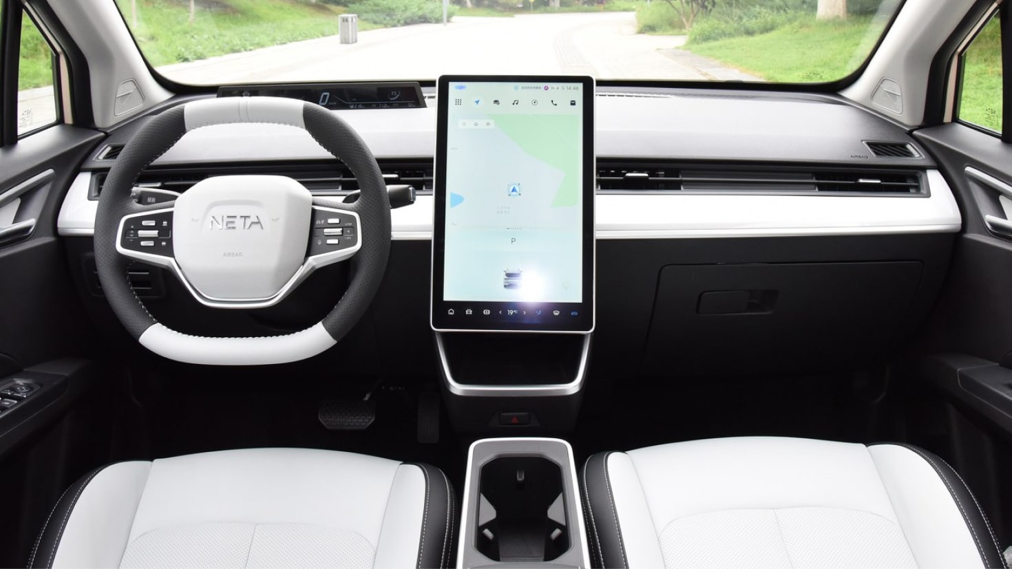 Neta Aya launched in China with 401 km of range. Starts at 10,300 USD