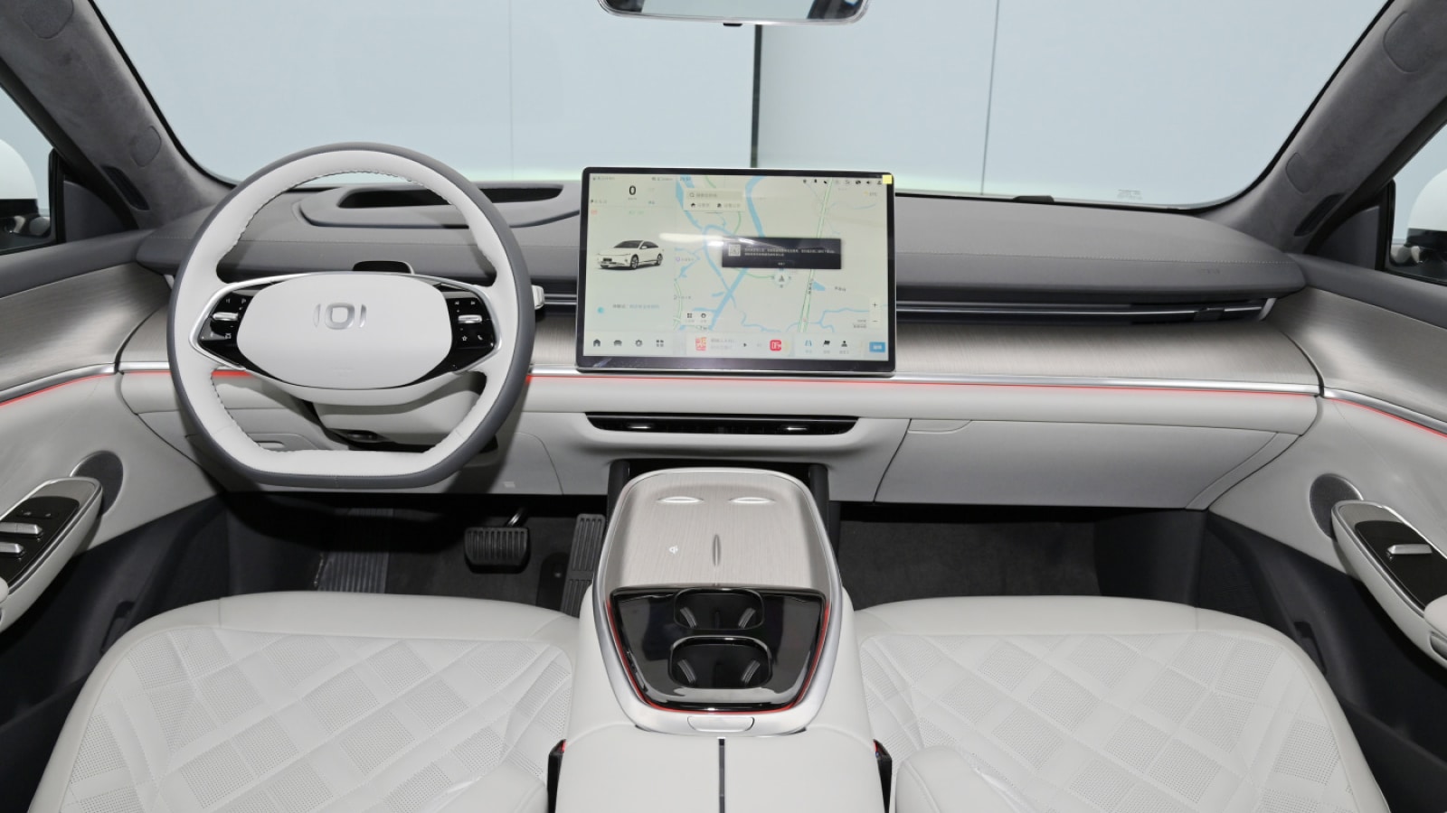 Changan Qiyuan A07 rolled off the production line in China with 710 km ...