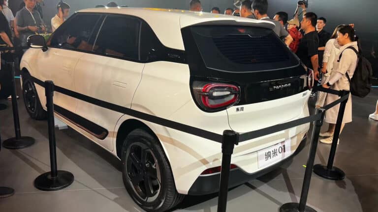 Dongfeng reveales Nammi 01 EV that supports a solid state battery