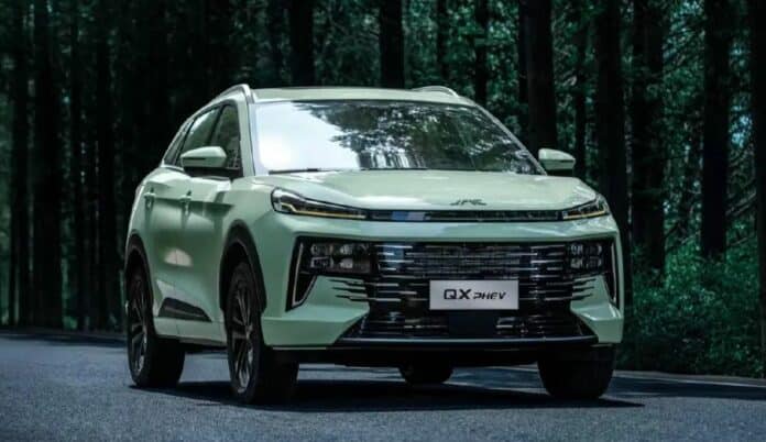 JAC QX PHEV SUV with BYD FinDreams' engine and Huawei HiCar launched, price starts at 17,800 USD