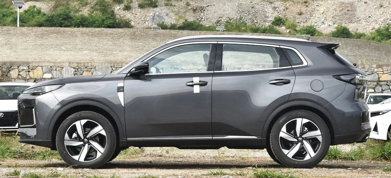 2024 Changan CS55 Plus compact SUV launched, price starts at 13,700 USD