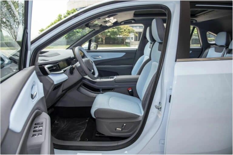 Geely livan 7 EV enters Chinese market