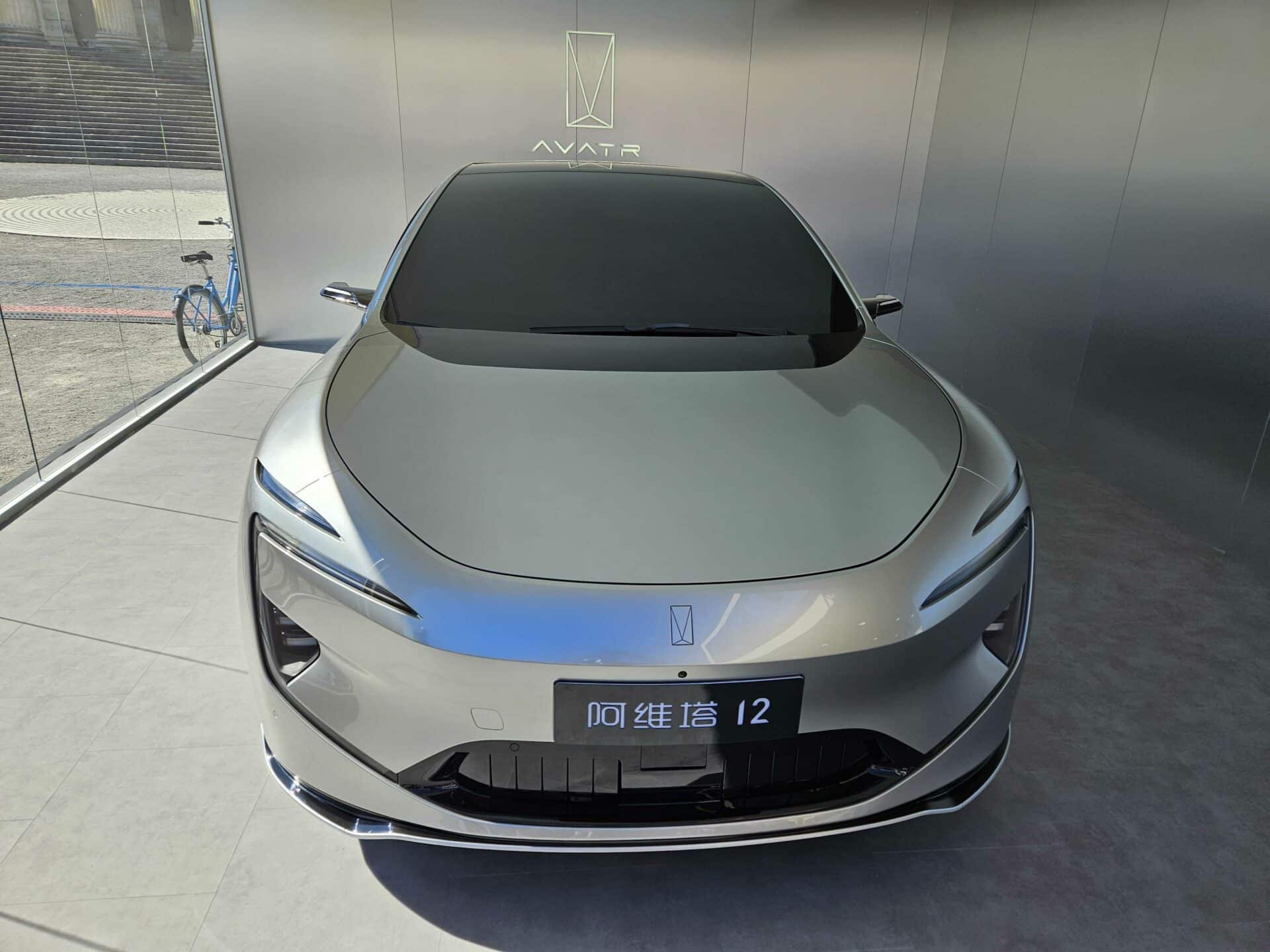 Avatr 12 reveals at the IAA Mobility in Germany with giant screens and ...