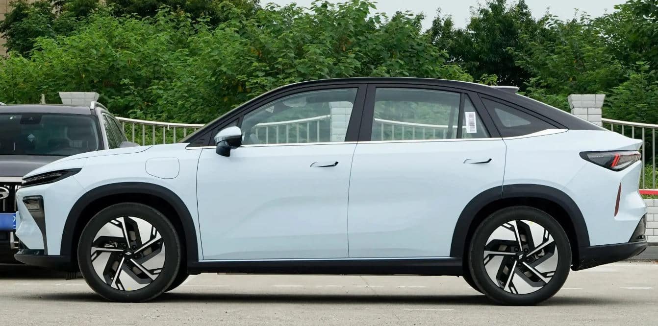 Geely livan 7 EV enters Chinese market