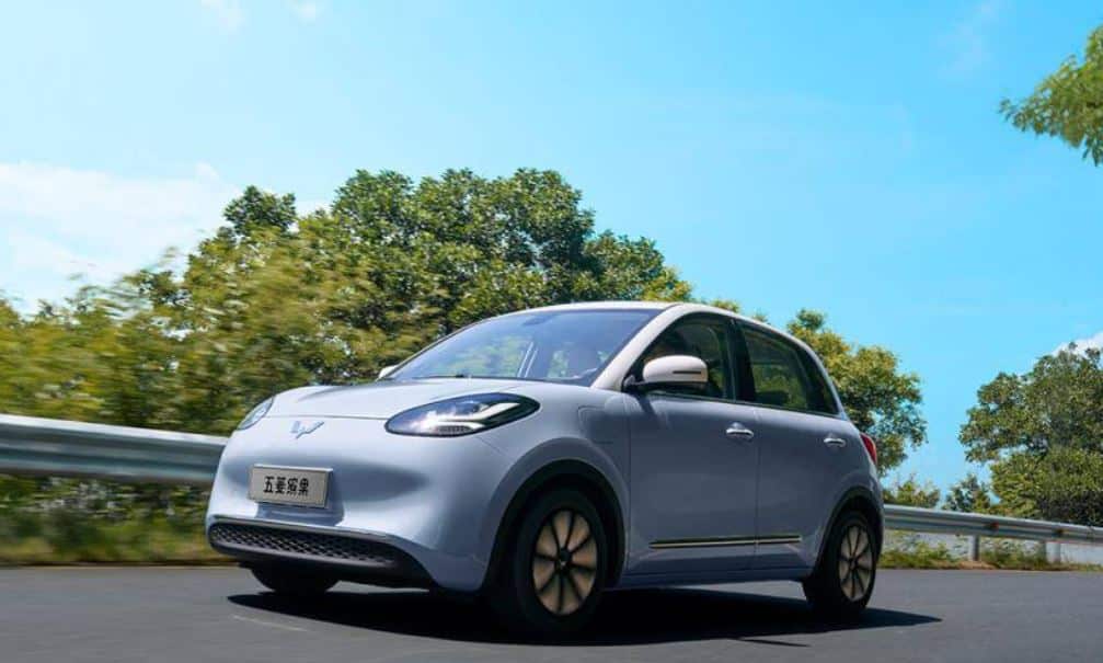 New Wuling Bingo electric hatchback will launch on September 25