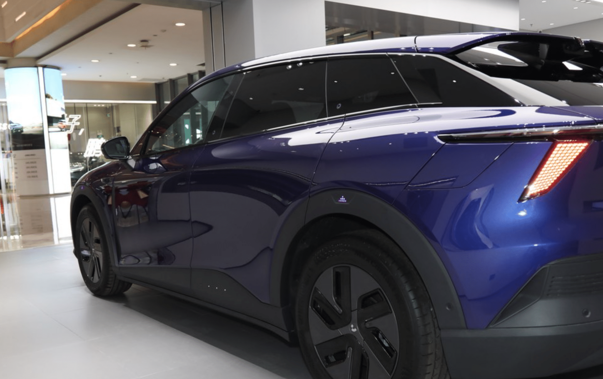 Geely-Baidu JV’s all-electric Jiyue 01 SUV reaches stores as deliveries ...