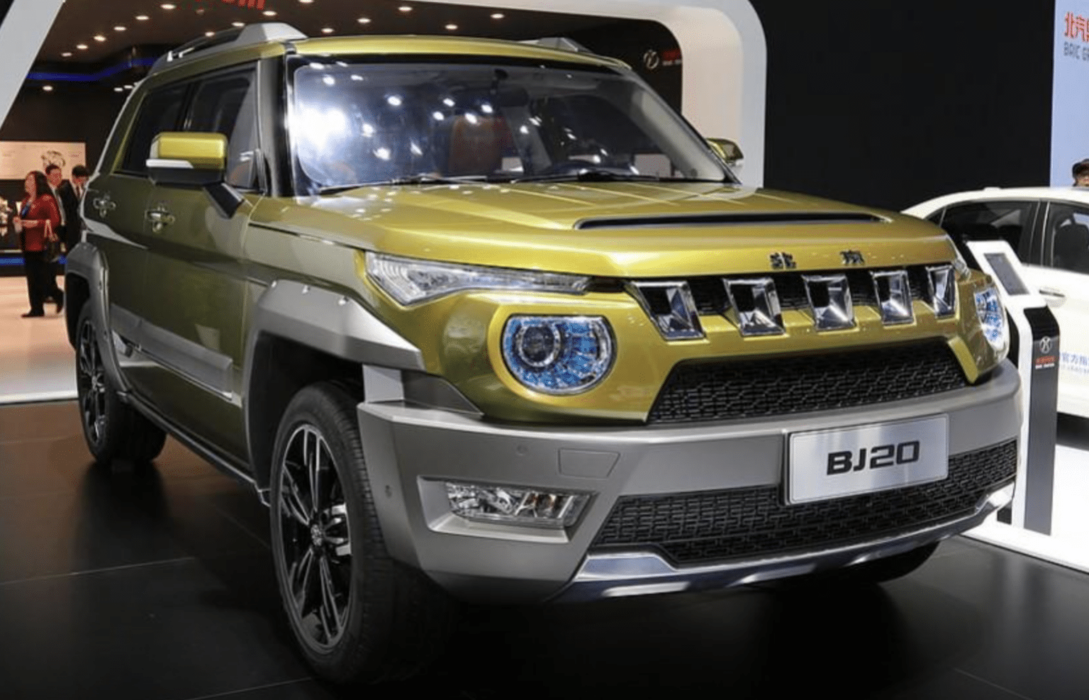 The new BAIC Beijing BJ30 SUV version spotted on the road