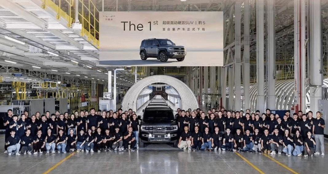 BYD's Fang Cheng Bao Bao 5 starts mass production