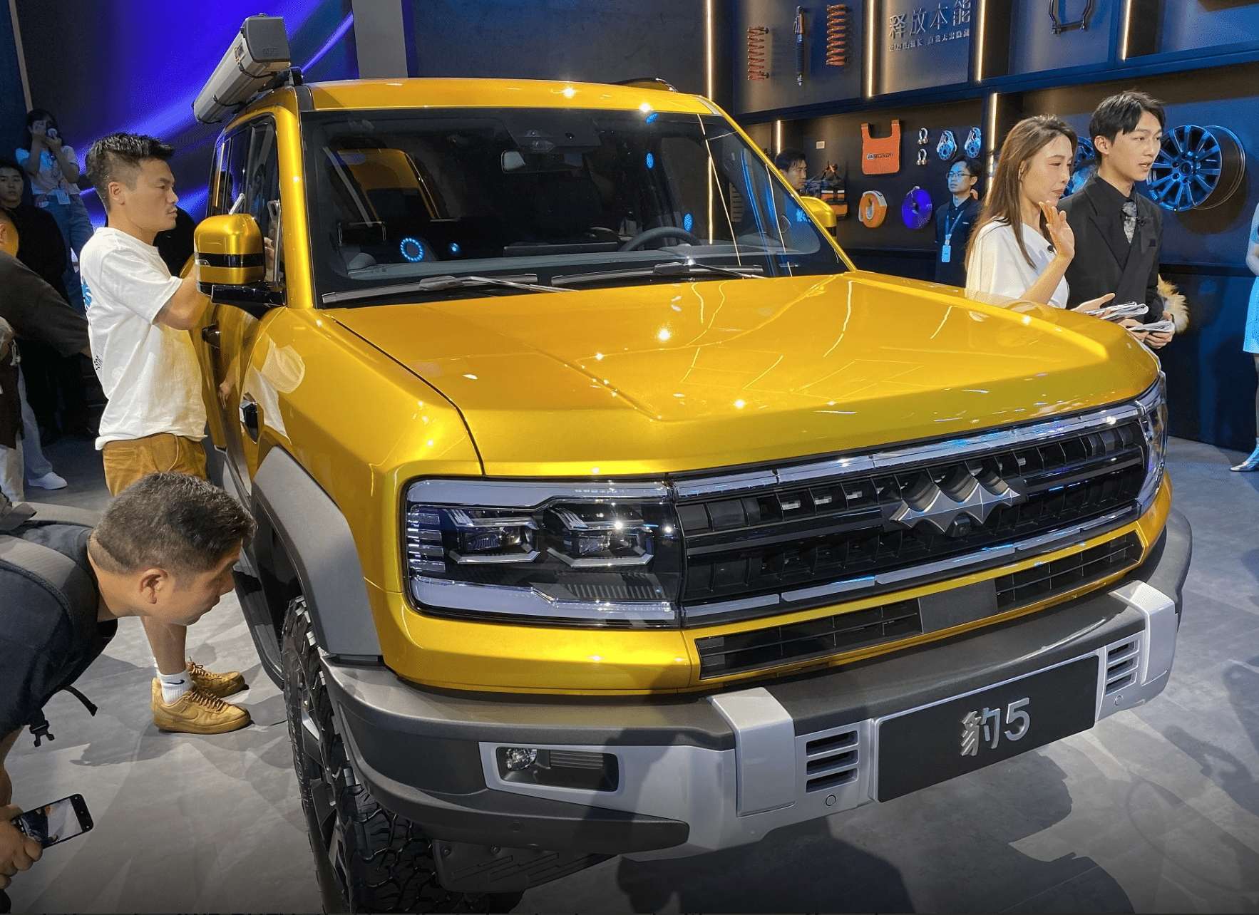 BYD's Fang Cheng Bao Bao 5 starts mass production