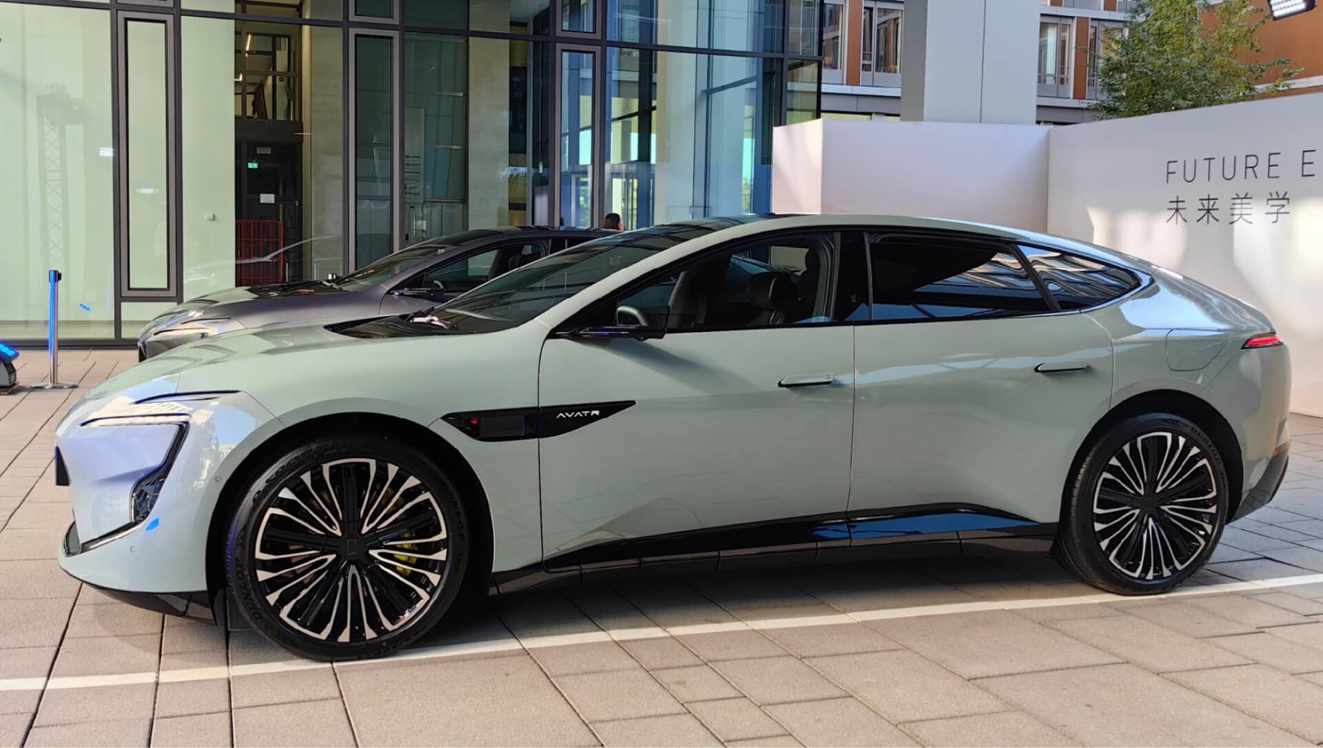 Avatr 12 finds on the IAA Mobility in Germany with vast displays and ...