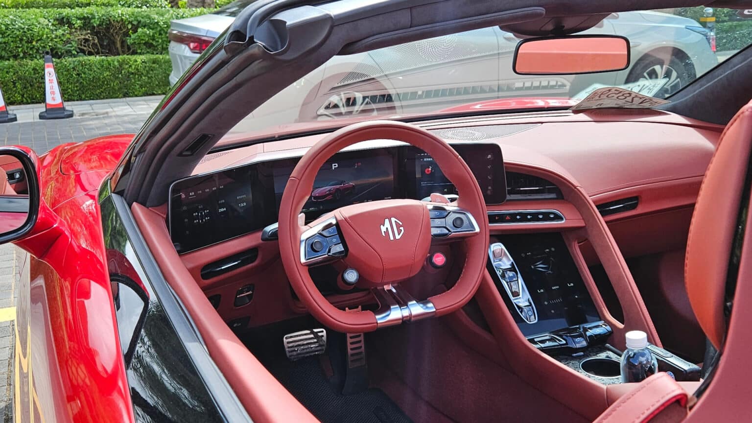 MG opens Cyberster reservations in China. Convertible with 544 hp