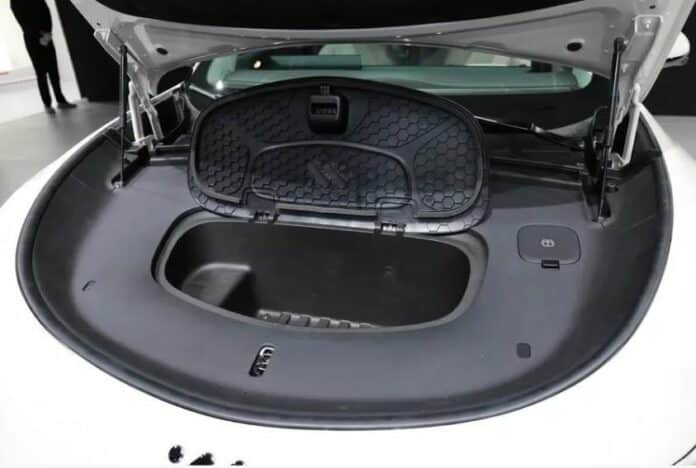 IM LS6 all-electric SUV receives 25000 blind orders