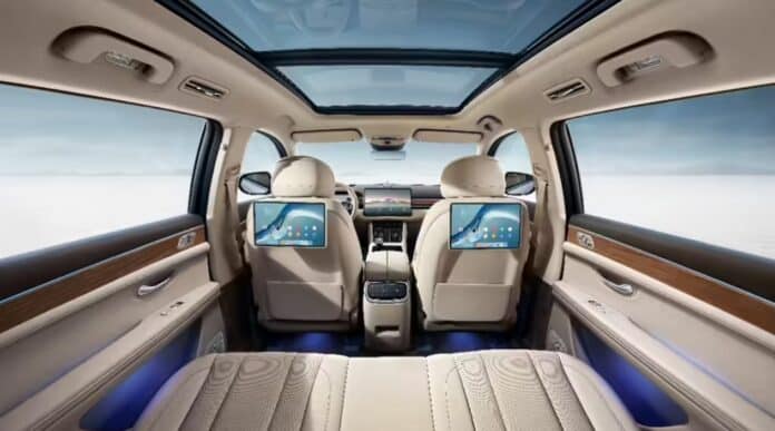 New AITO M7 SUV received more than 40,000 orders