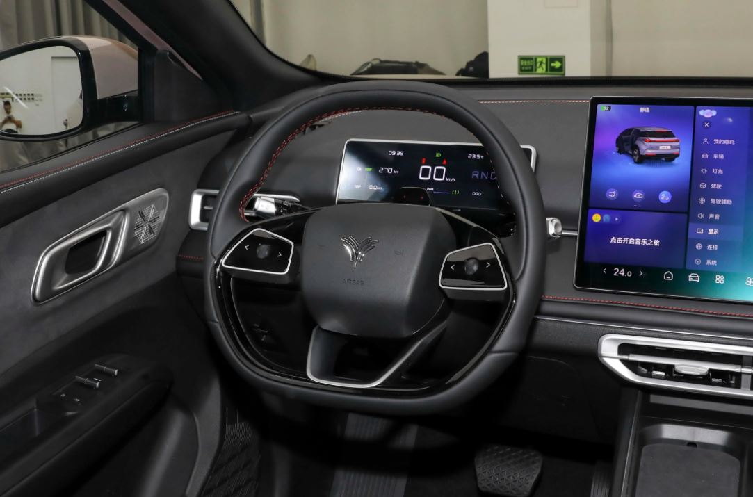 Neta X all-electric compact SUV will launch on October 18 in China