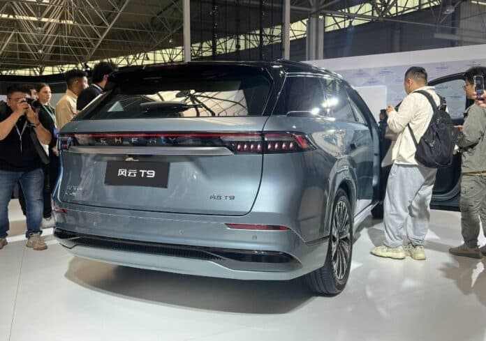 Fengyun T9 plug-in hybrid SUV is rebadged Tiggo 9
