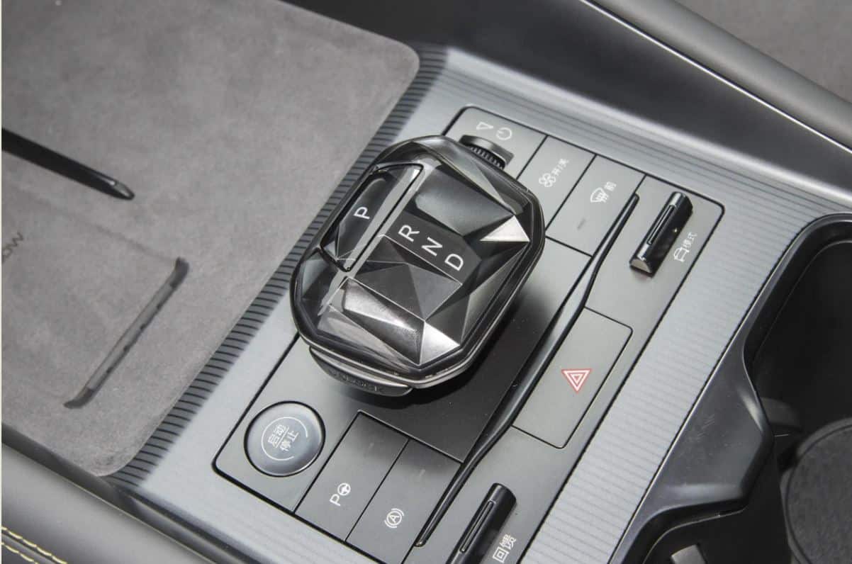 BYD Song L all-electric SUV will start pre-sale on October 31