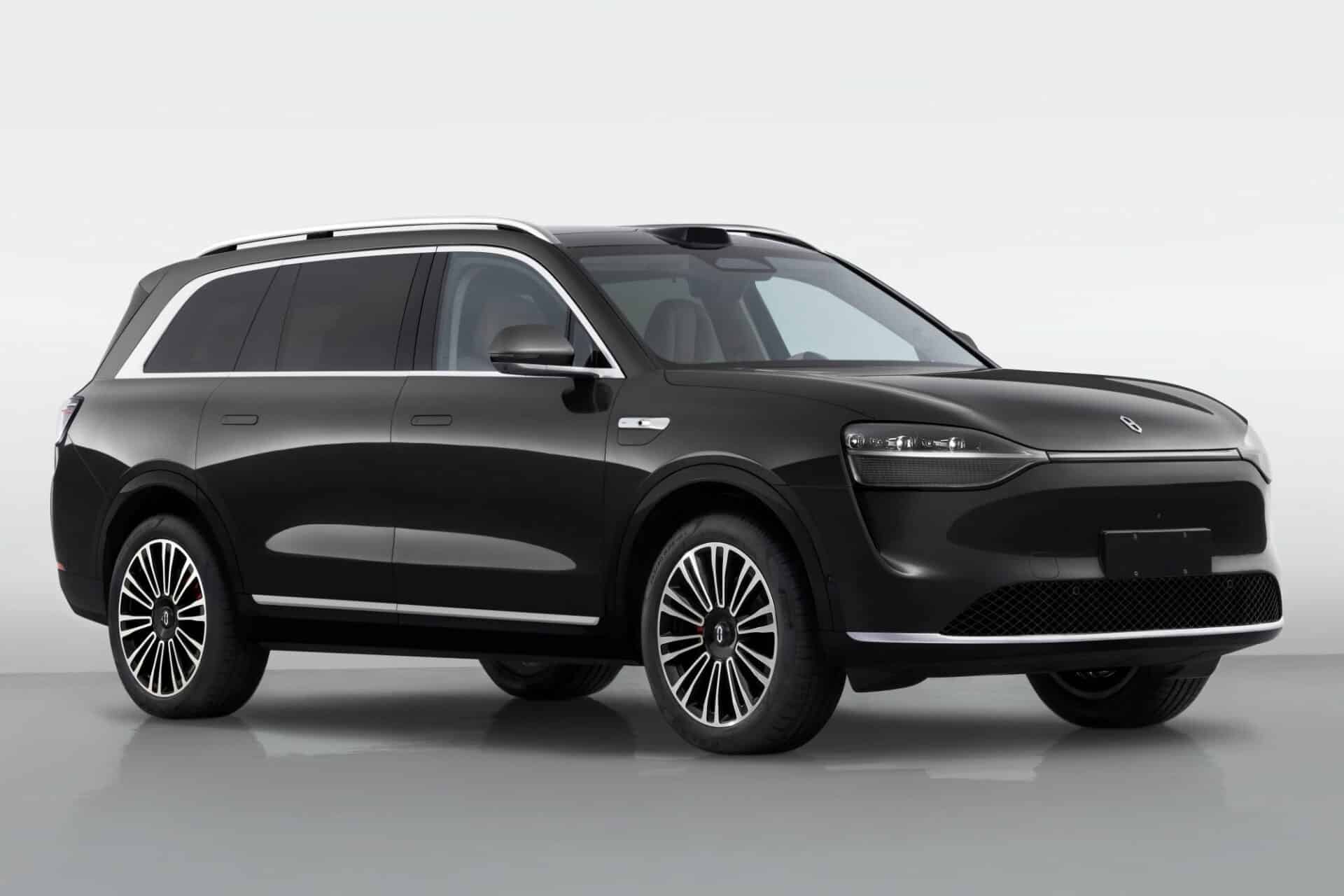 Huawei's Aito M9 rolls off the production line in China