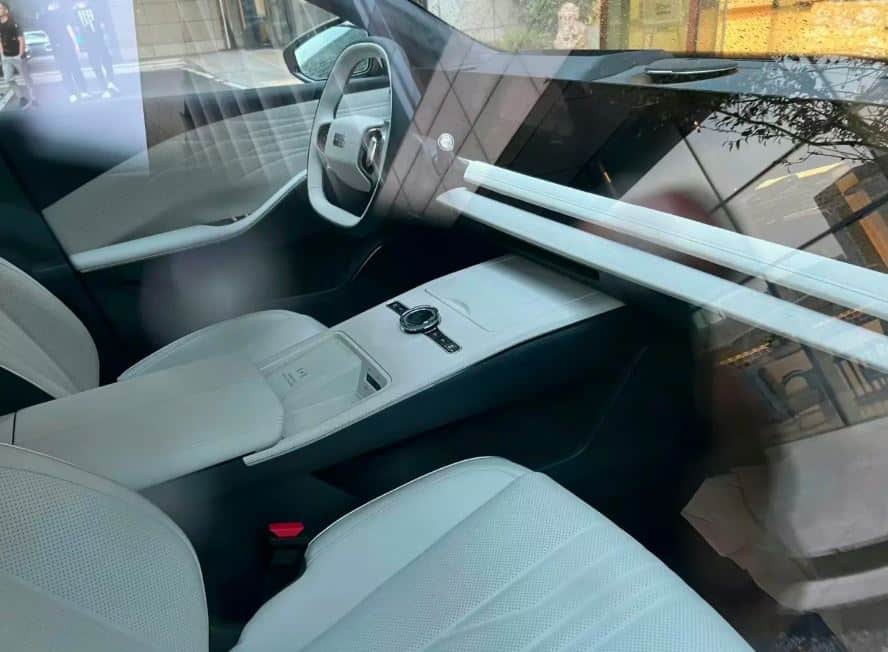 Galaxy E8 all-electric sedan will unveil on October 30 in China