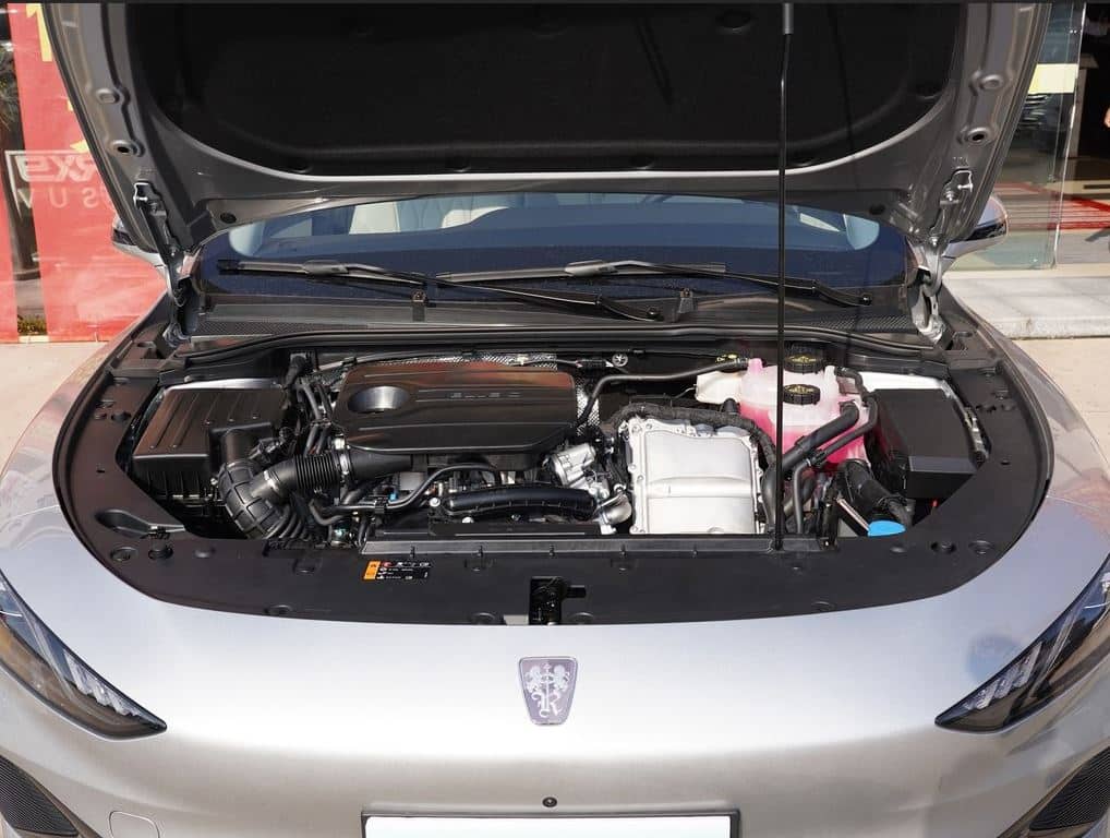 SAIC Roewe D7 sedan arrived at dealers in China