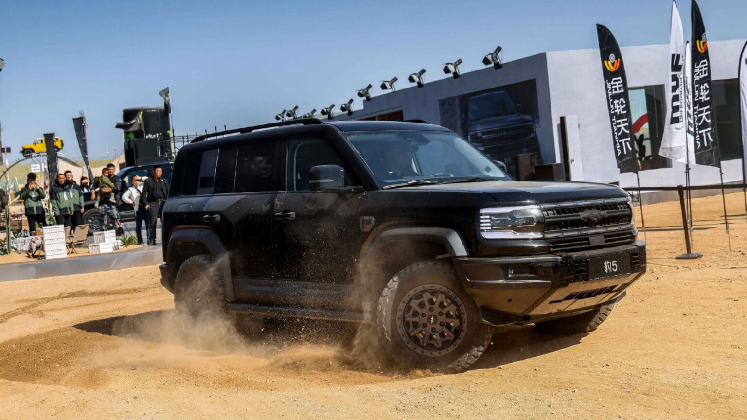 BYD’s Fang Cheng Bao Bao 5 to be sold overseas as Denza B5