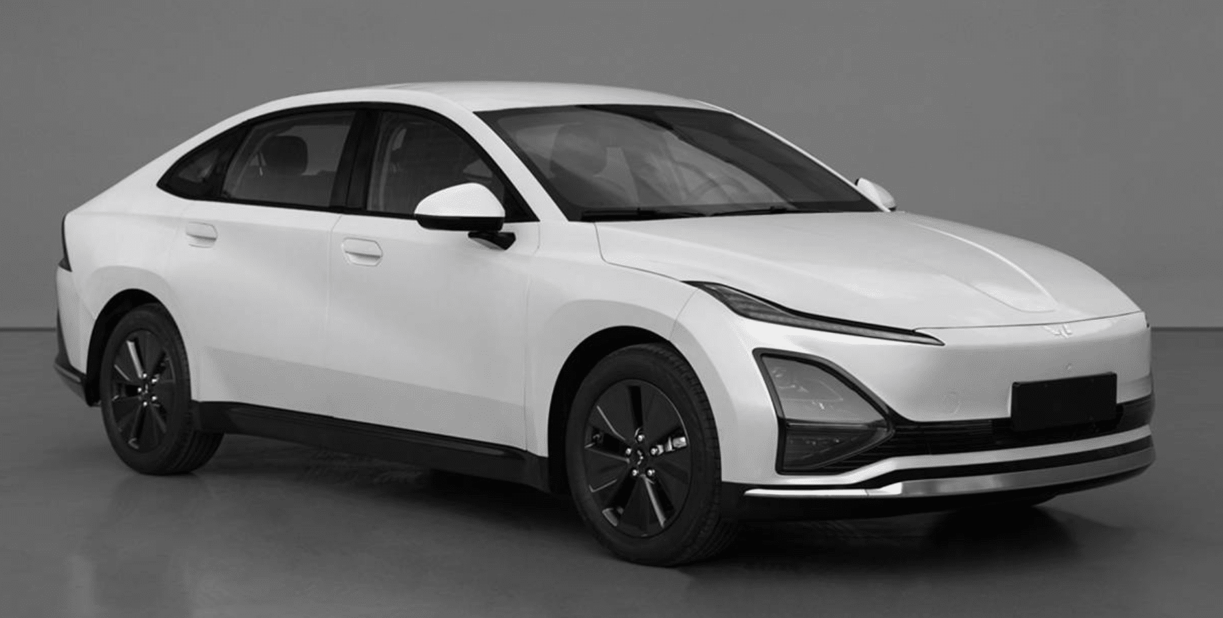 Wuling shows more of Starlight exterior