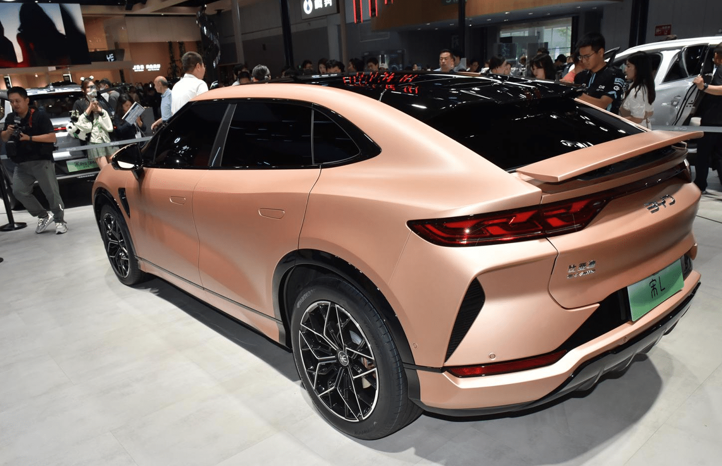 BYD upcoming flagship SUV latest interior images