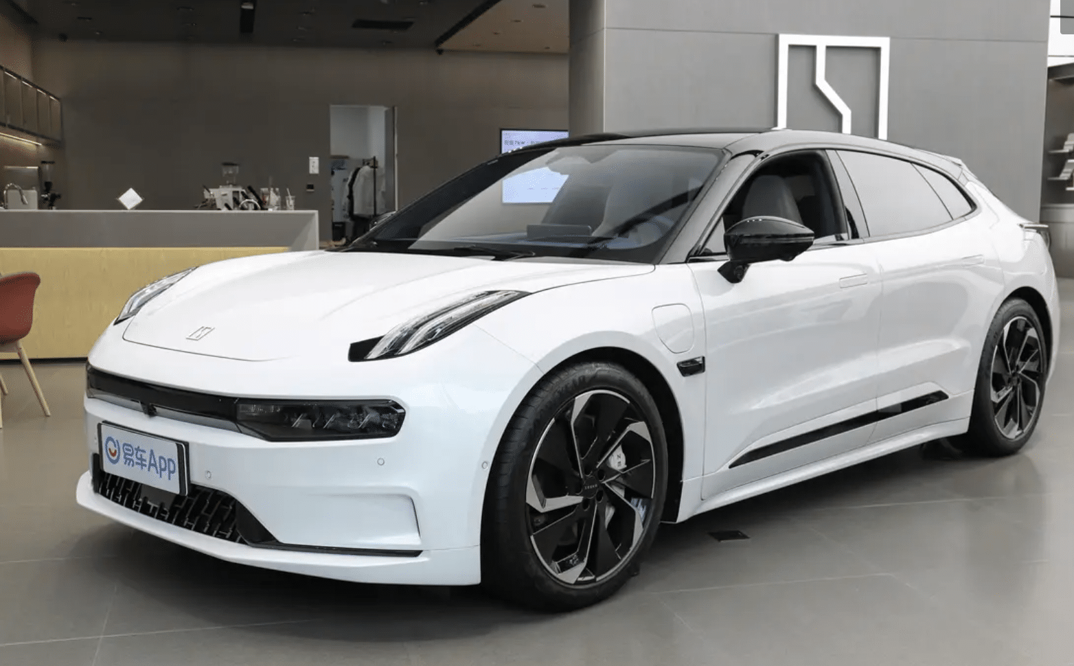 Geely Zeekr offers discounts and other perks