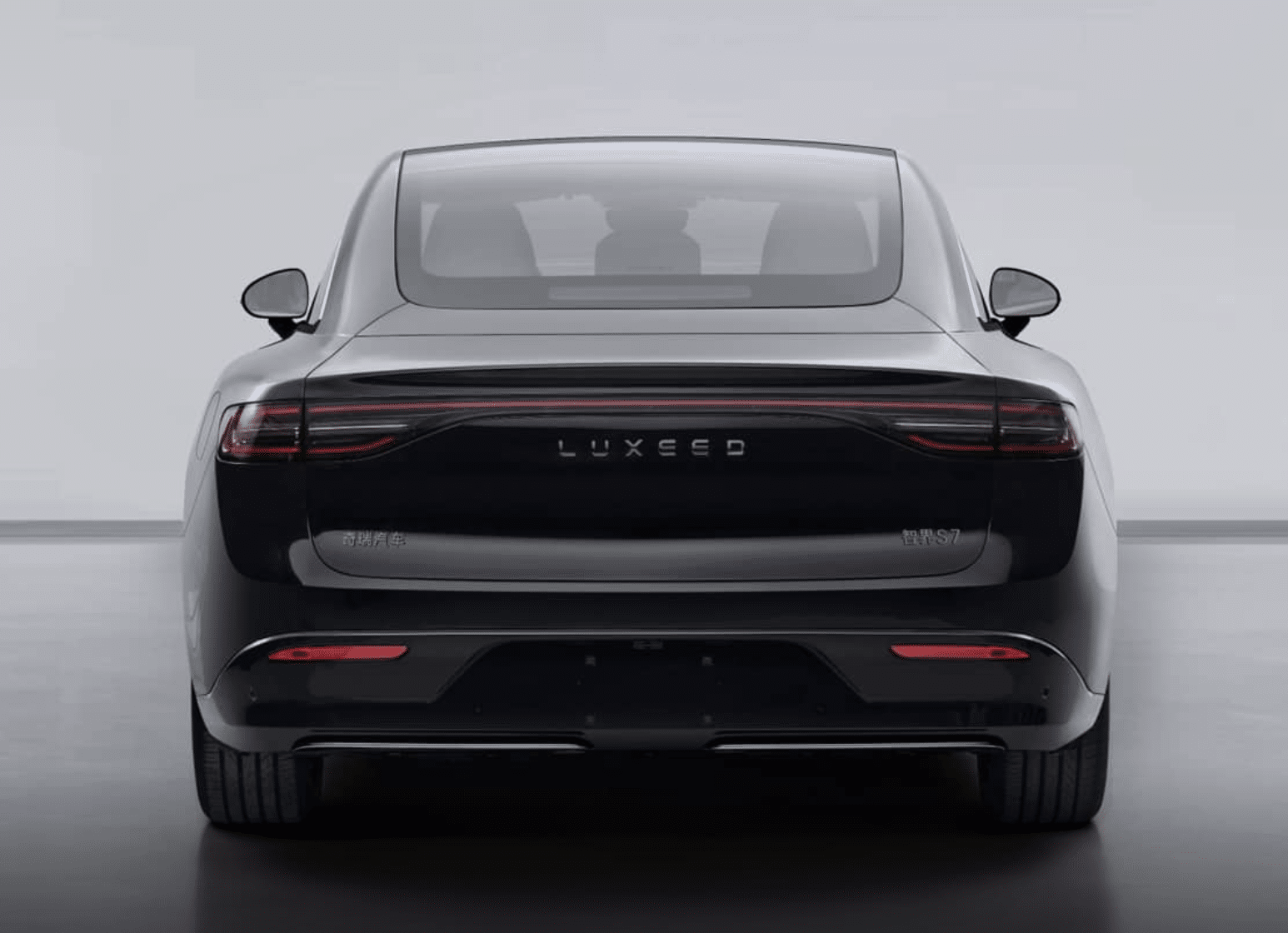 Luxeed S7 front passenger to enjoy Huawei light field screen