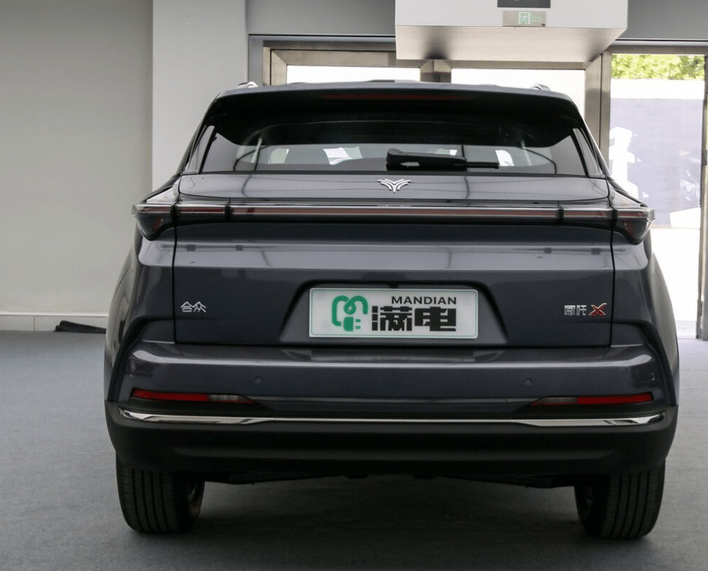 Neta X all-electric compact SUV will launch on October 18 in China